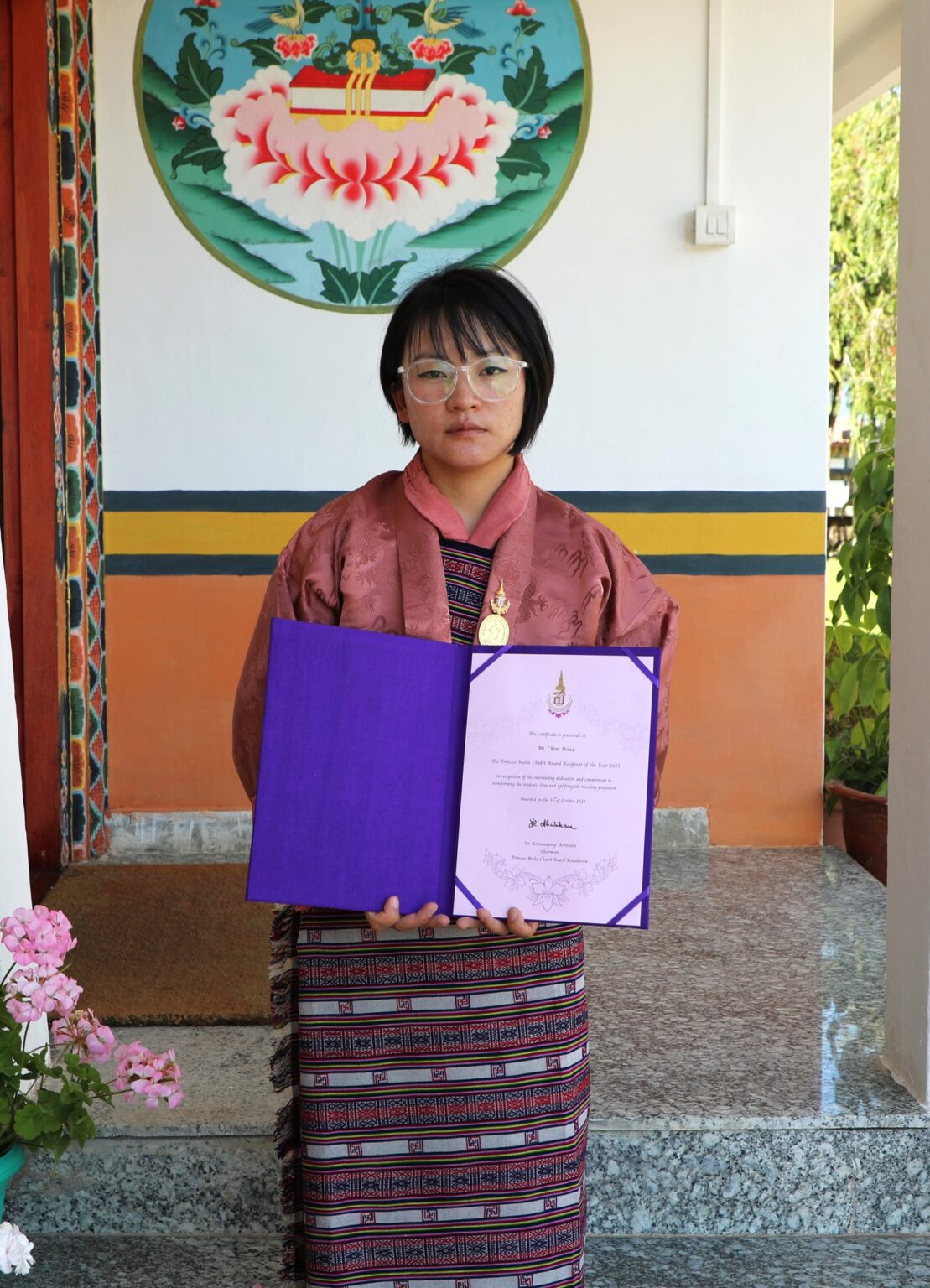 𝐂𝐡𝐢𝐦𝐢 𝐃𝐞𝐦𝐚 𝐛𝐞𝐜𝐨𝐦𝐞𝐬 𝐁𝐡𝐮𝐭𝐚𝐧’𝐬 𝐅𝐢𝐫𝐬𝐭 𝐑𝐞𝐜𝐢𝐩𝐢𝐞𝐧𝐭 𝐨𝐟 𝐭𝐡𝐞 𝐏𝐫𝐢𝐧𝐜𝐞𝐬𝐬 𝐌𝐚𝐡𝐚 𝐂𝐡𝐚𝐤𝐫𝐢 ...